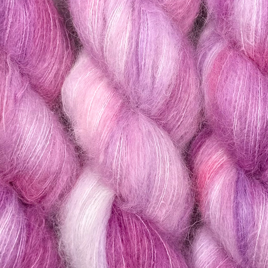 Numana Yarns - Alberta Indie Hand Dyed Yarn