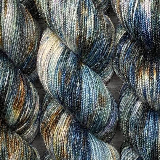 Amesbury Fingering Silver - Quiet, We're Going North – Numana Yarns